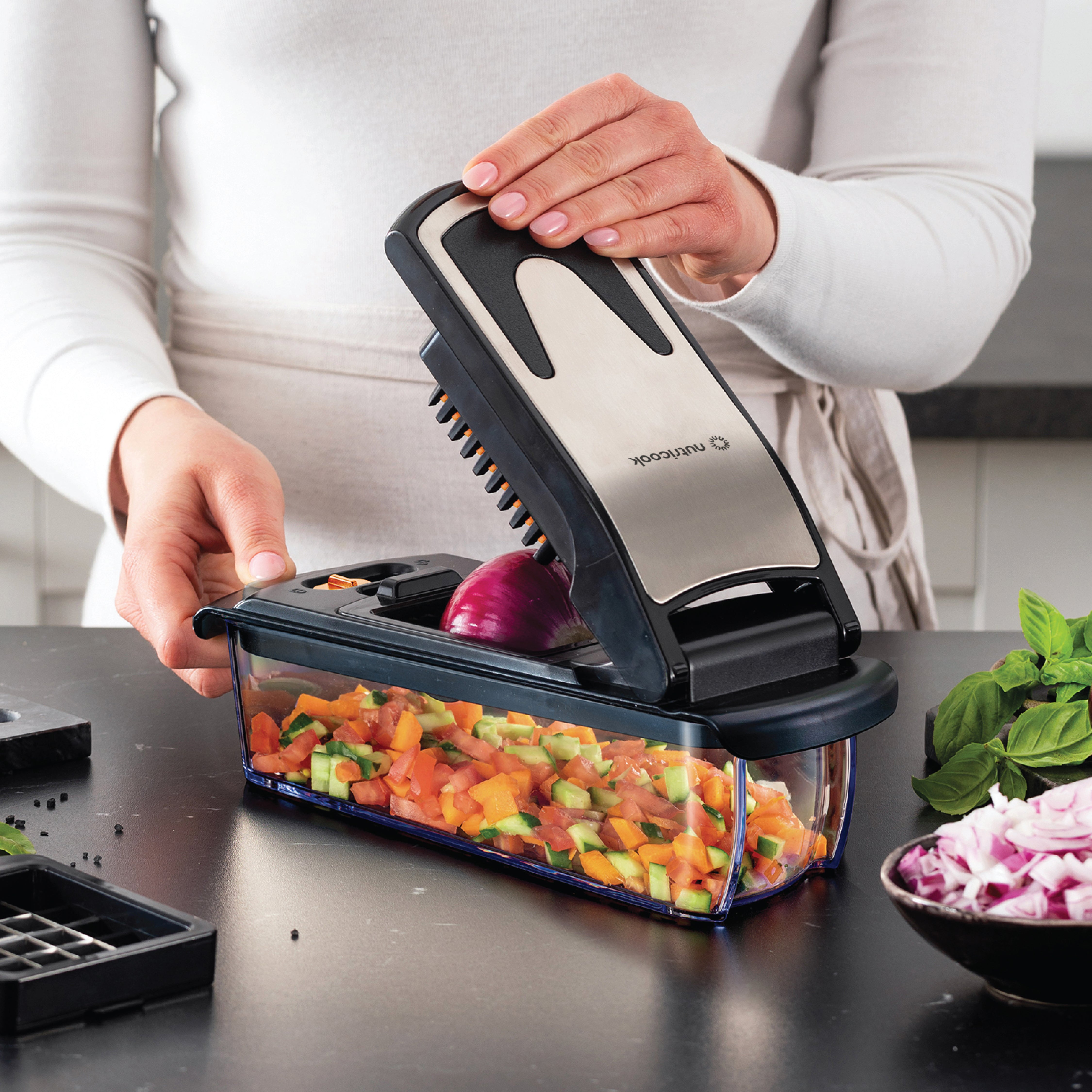 Vegetable Chopper - Essentials – Nutricook